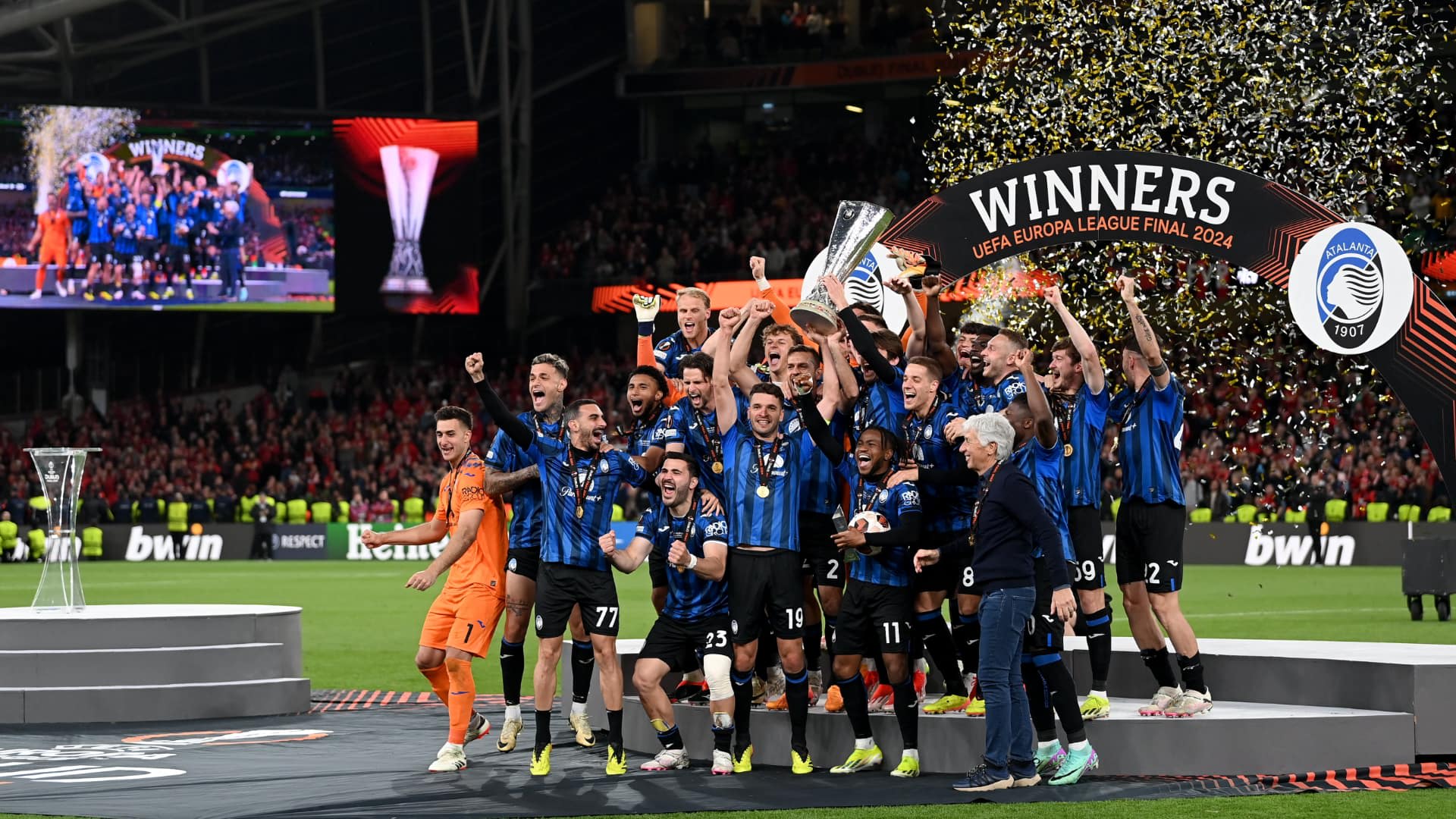 Celebrating all together on Friday May 31 | Atalanta